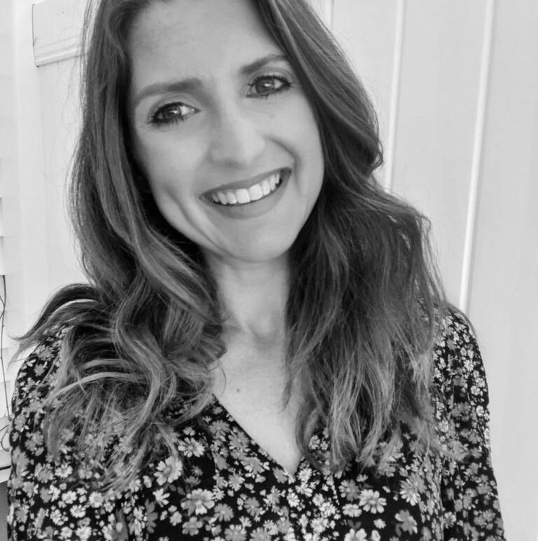 Victoria Jacobsen ⋆ Over the Moon - Over the Moon